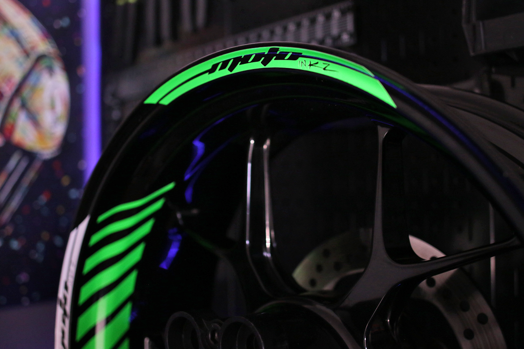 GP Racing Wheel Stripes design 2 – MOTOINKZ